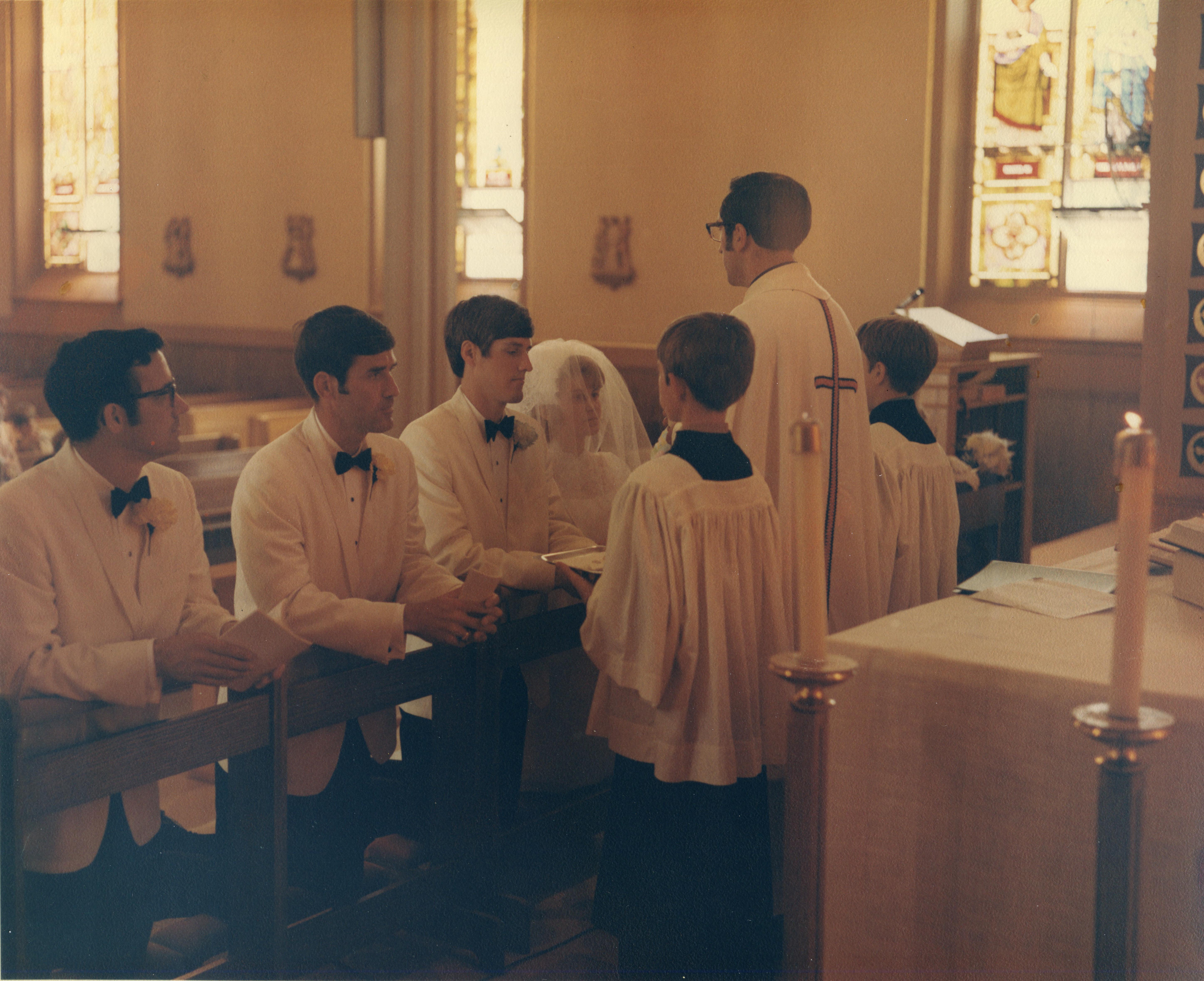DanMLBockertweddingphotoshtml